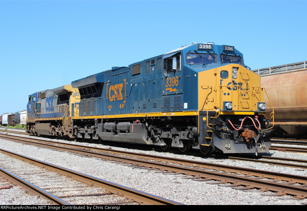 CSXT 3396 & 7823